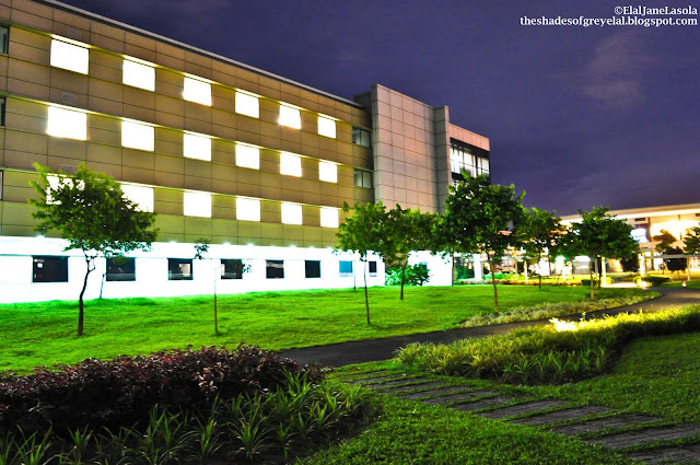 Elal Lasola Travel & Photography: UP AyalaLand TechnoHub @ Night