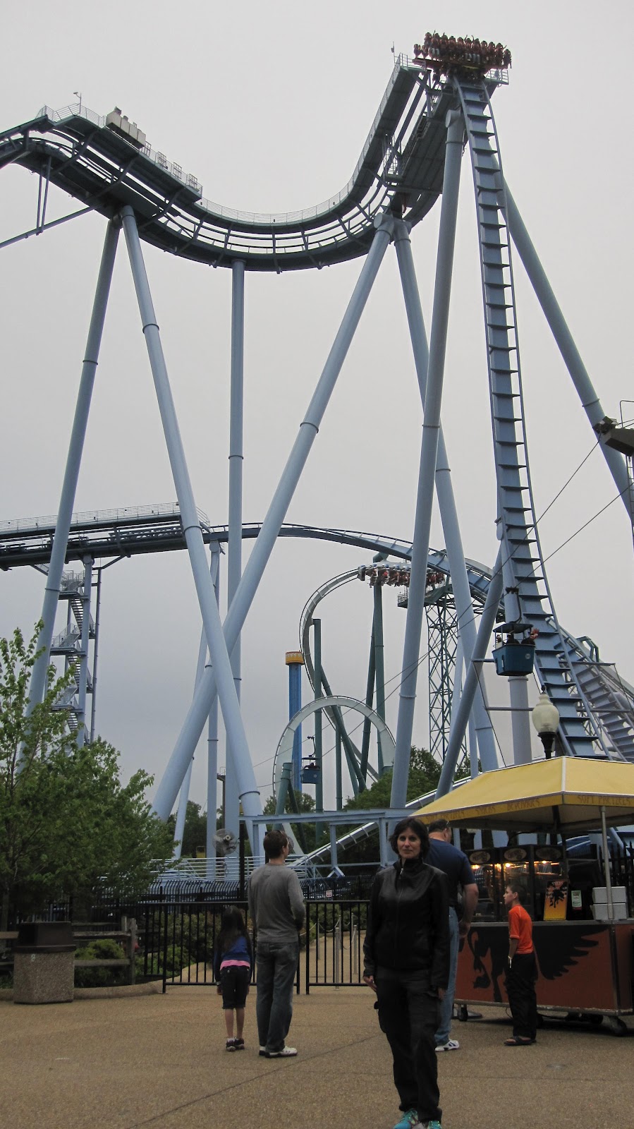 Bobbie's Roller Coaster And Theme Park Reviews: GRIFFON