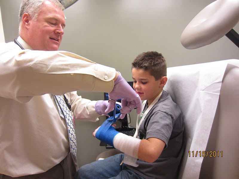 Corry & Ashlee Stout Family: Another Broken Bone