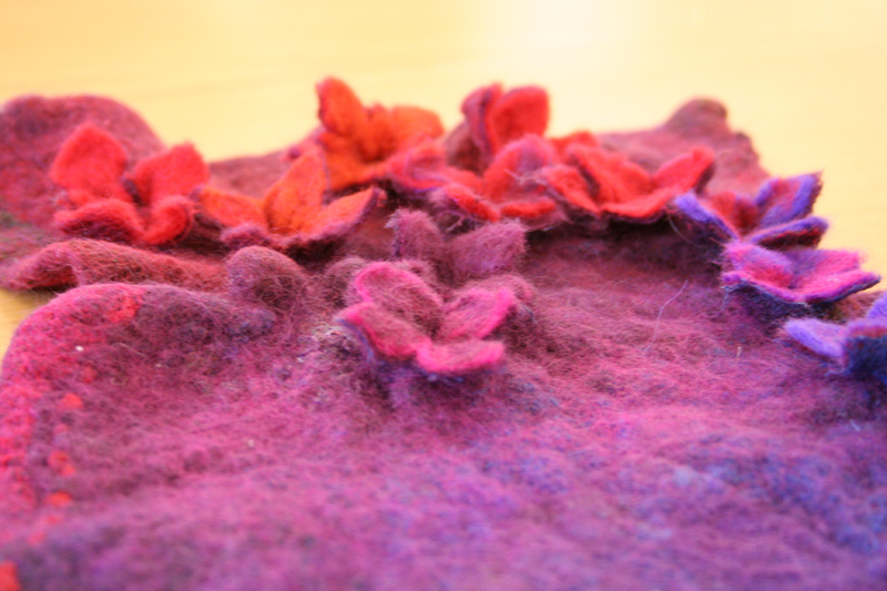 Chelford Embroiderers Guild: Sheila Smith Felting July 2012