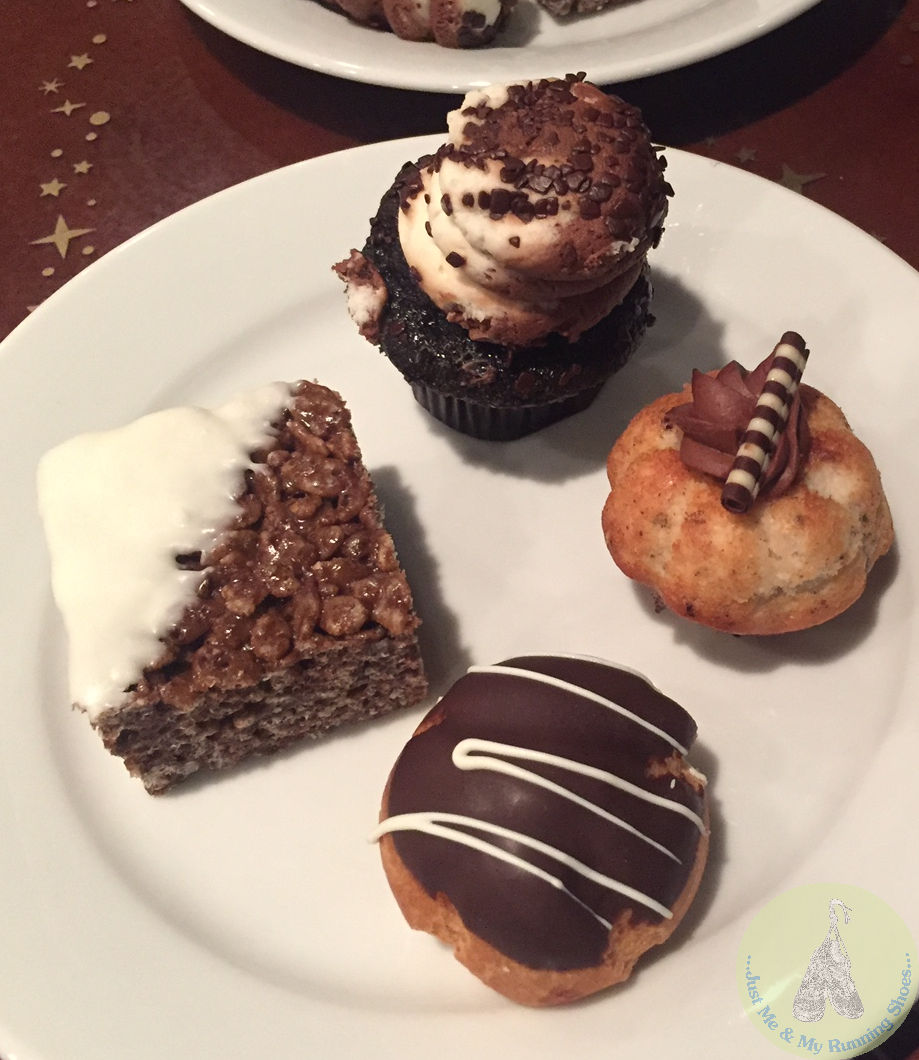 Disneyland E-Ticket Club Level