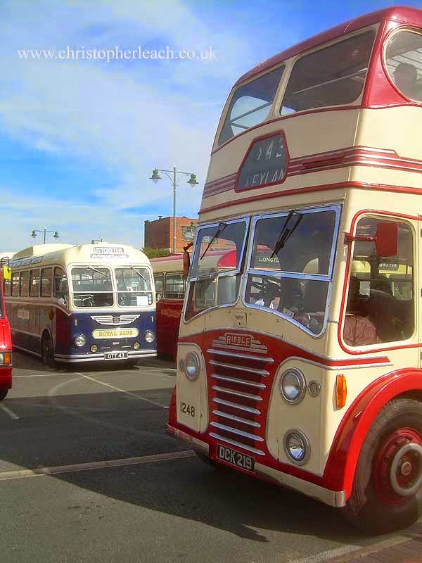 Busworld Photography: Preserved Leyland PD2 Ribble White Lady DCK219