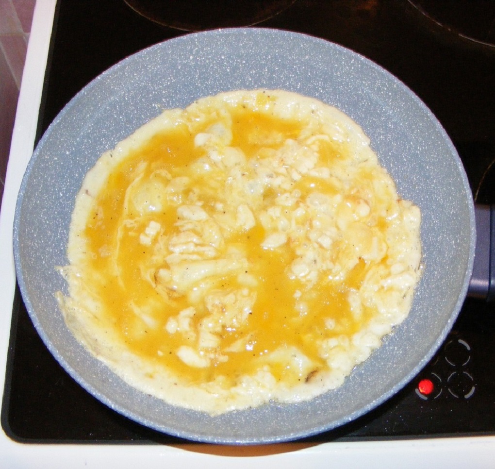 Omleta simpla si rapida | Preparatedevis.ro