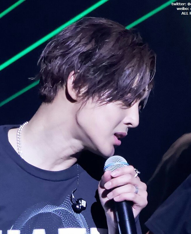 The Singer: Kim Hyun Joong: 2. HAZE(TOKIO-OSAKA)