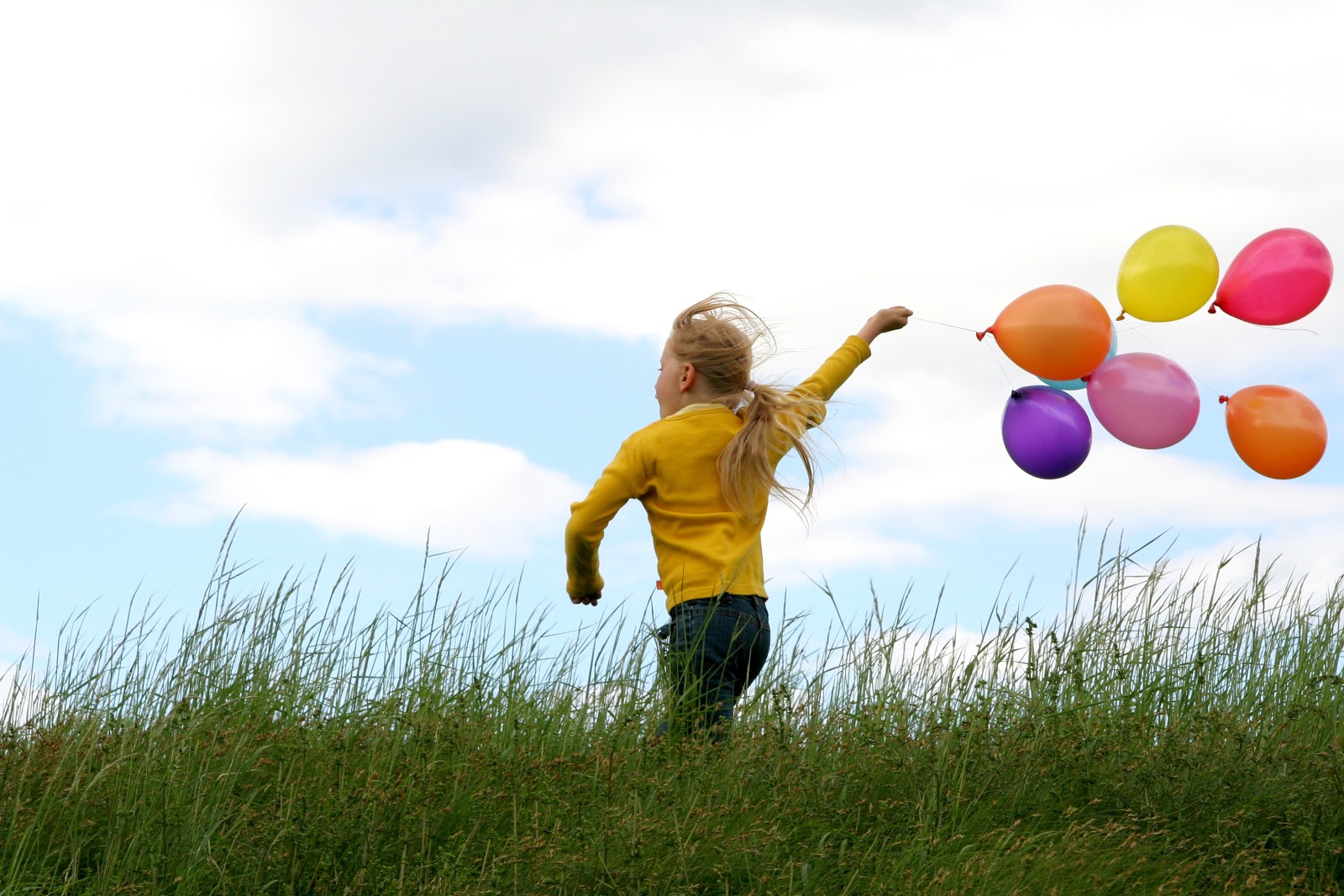 FindUsANanny.com: Child Safety: Balloons