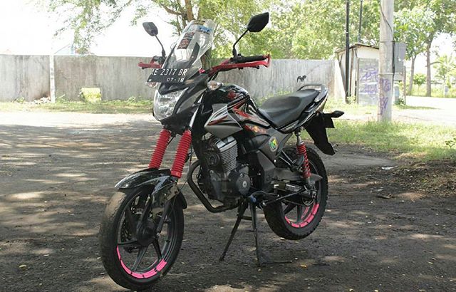50 Foto Modifikasi Honda Verza 150 Tampil Gagah & Terbaru