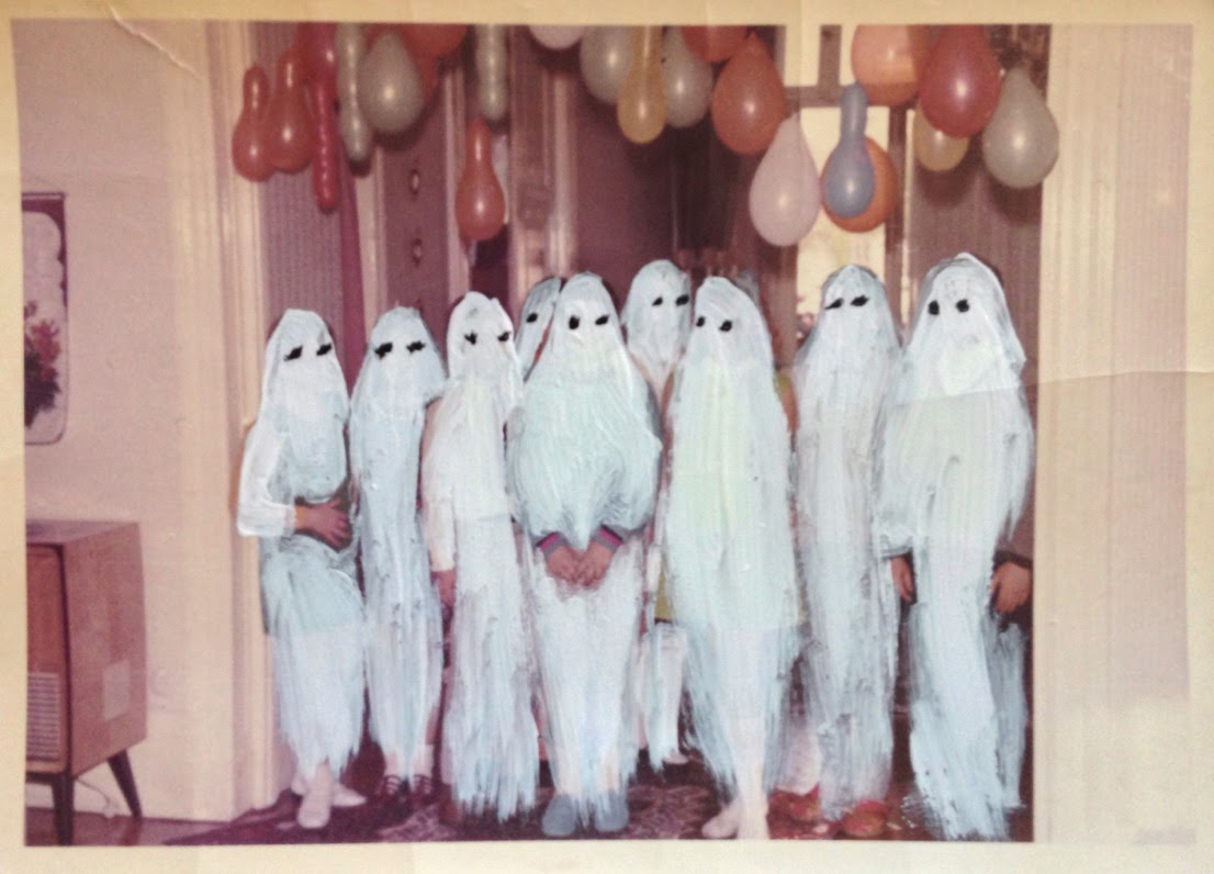 The Ghosts in Vintage Photographs ~ Vintage Everyday
