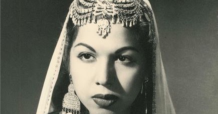 Khalida's Blog: Raqs Sharki 1-2-3: Samia Gamal - Time traveling with ...