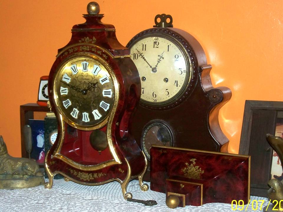 Waktu Luang.........: SOLD - Bucherer and Eluxa, Swiss Made Bracket ...