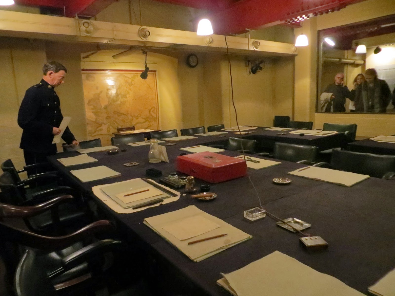 London buses one bus at a time: the return: Churchill War Rooms