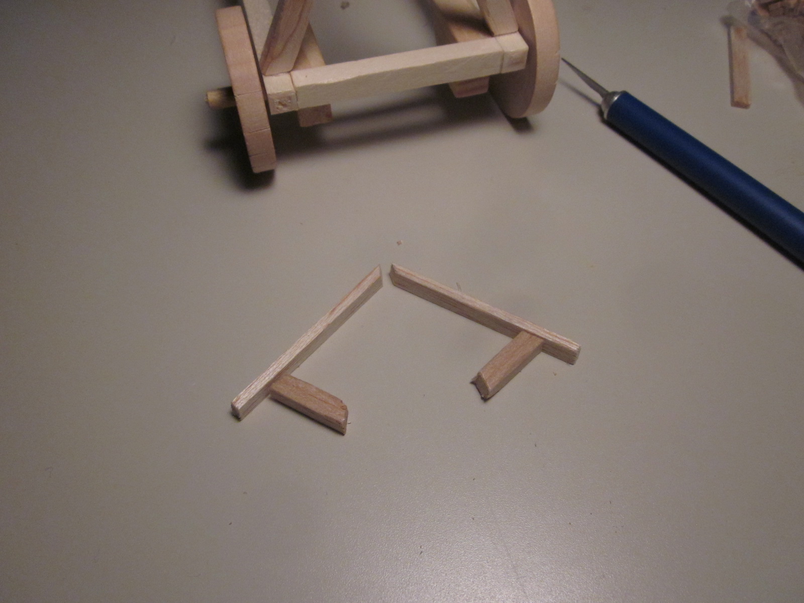 Battleground Hobbies: How To Build a Battering Ram with Carriage for ...