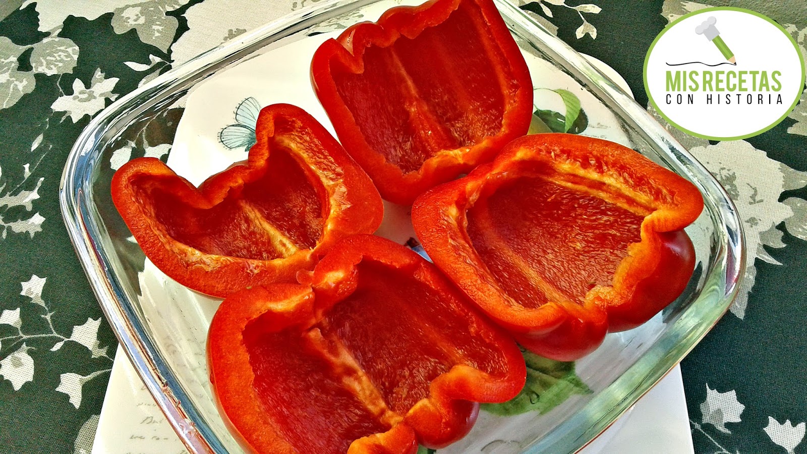 Mis Recetas con Historia: Morrones rellenos de carne al micro