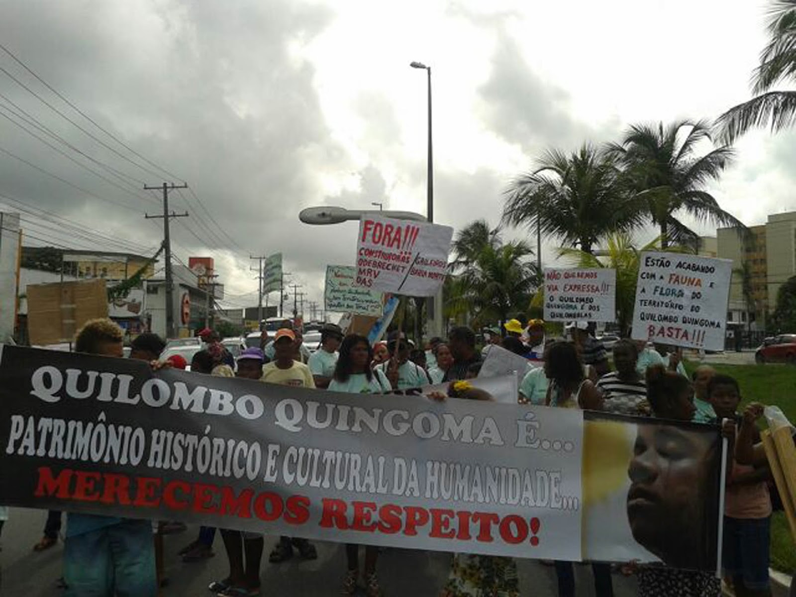Folha Popular: Quilombolas marcham pela defesa e preservação do Quingoma