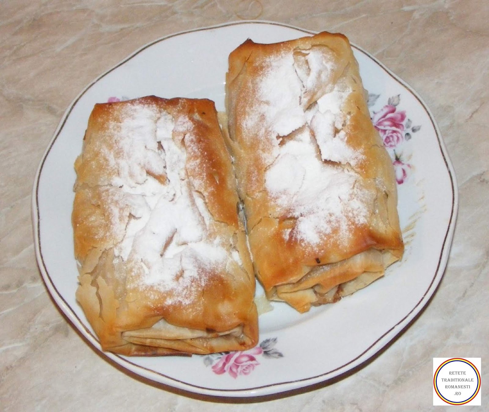 Strudel cu mere reteta | Retetetraditionaleromanesti.ro