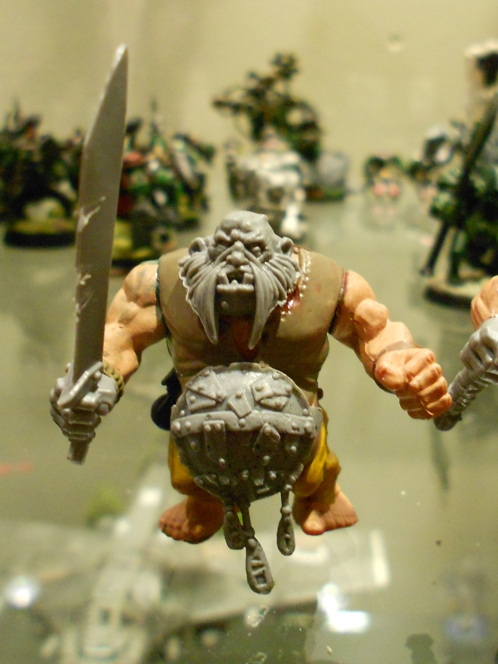 Unite All Action: Updating Hero Quest Against the Ogre Horde miniatures