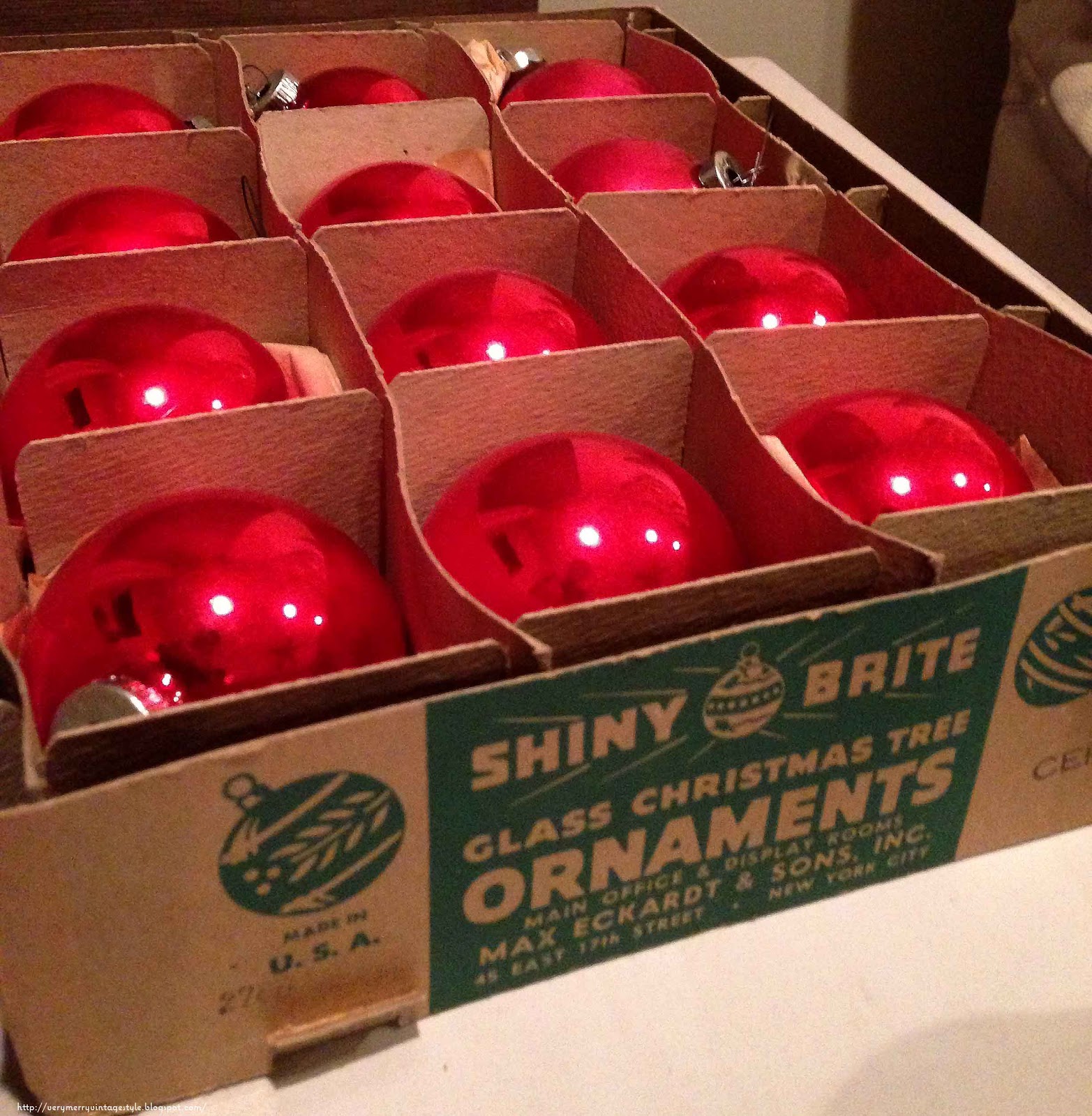 Very Merry Vintage Syle Vintage Shiny Brite Christmas Ornaments very-merry-vintage-syle-vintage-shiny-brite-christmas-ornaments