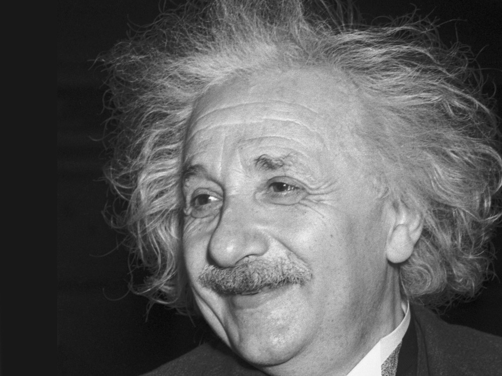 Físicas y Químicas: BIOGRAFÍA DE ALBERT EINSTEIN