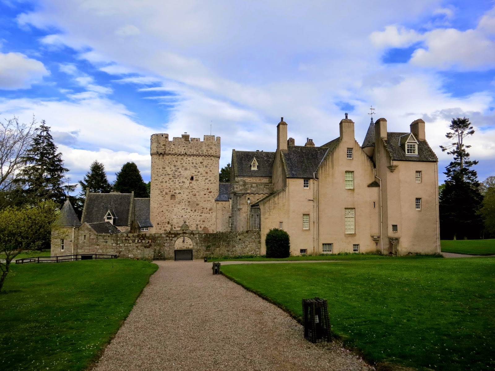 The Wonderland Diary: An afternoon at the castle