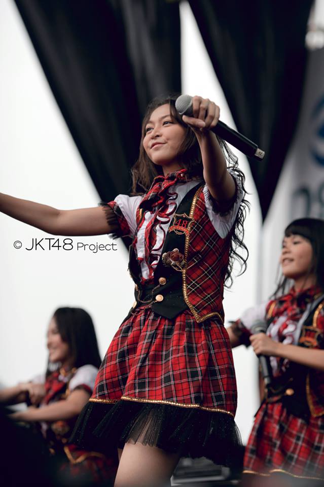 Family JKT48 Tigaraksa: JKT48 Team J - PGN Anniversary, Monas (19-05-2013)