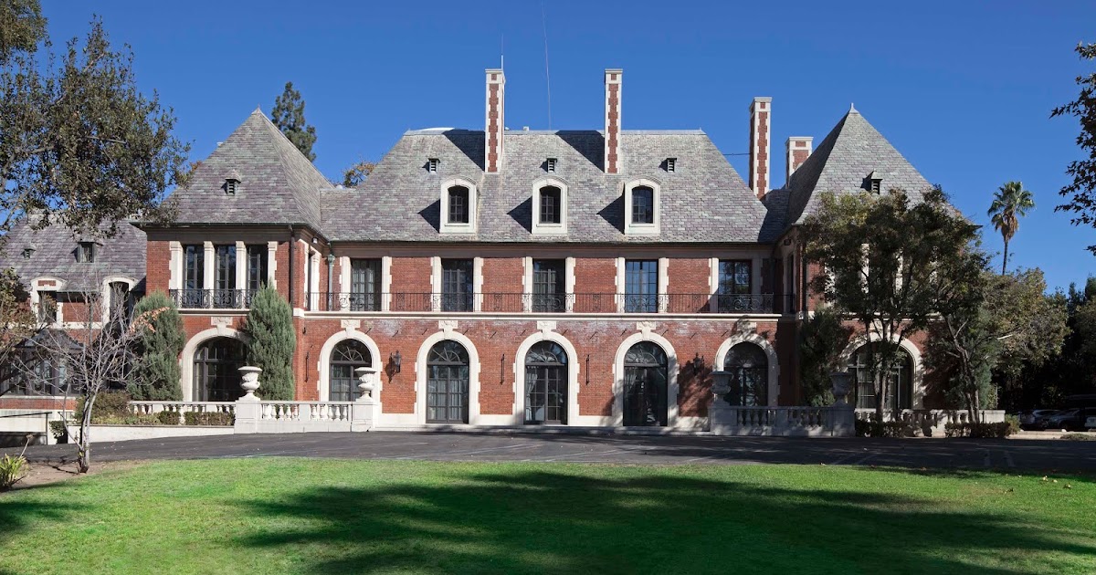 Live Like A Star: The Cravens Estate - #IHeartHollywood