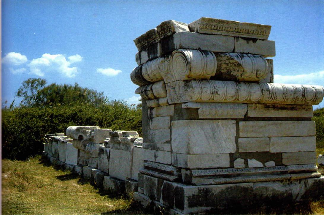 Punto al Arte: Del arte prehelénico al arte griego