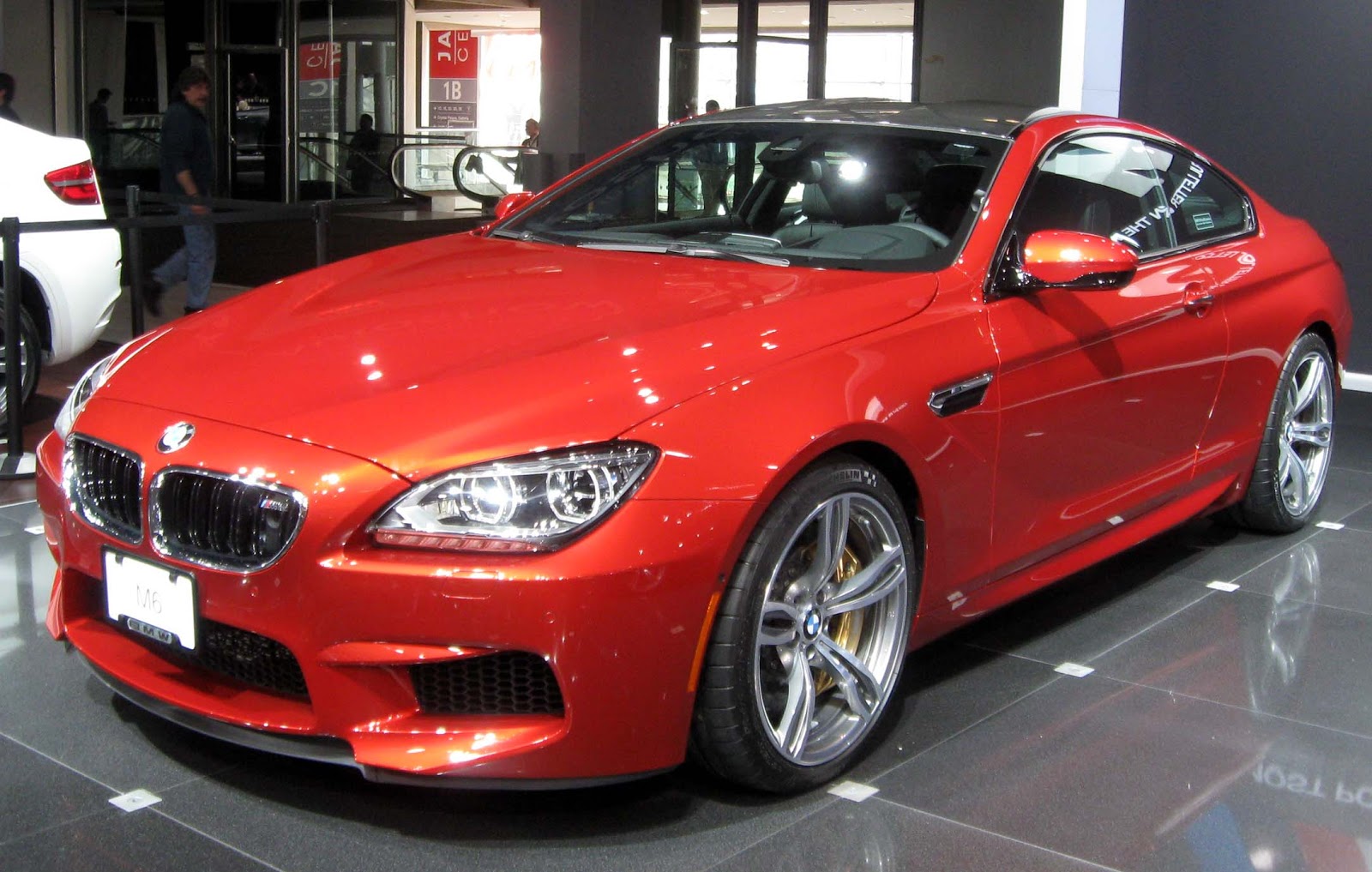 Top Cars Zone: 2012 BMW M6 Cars