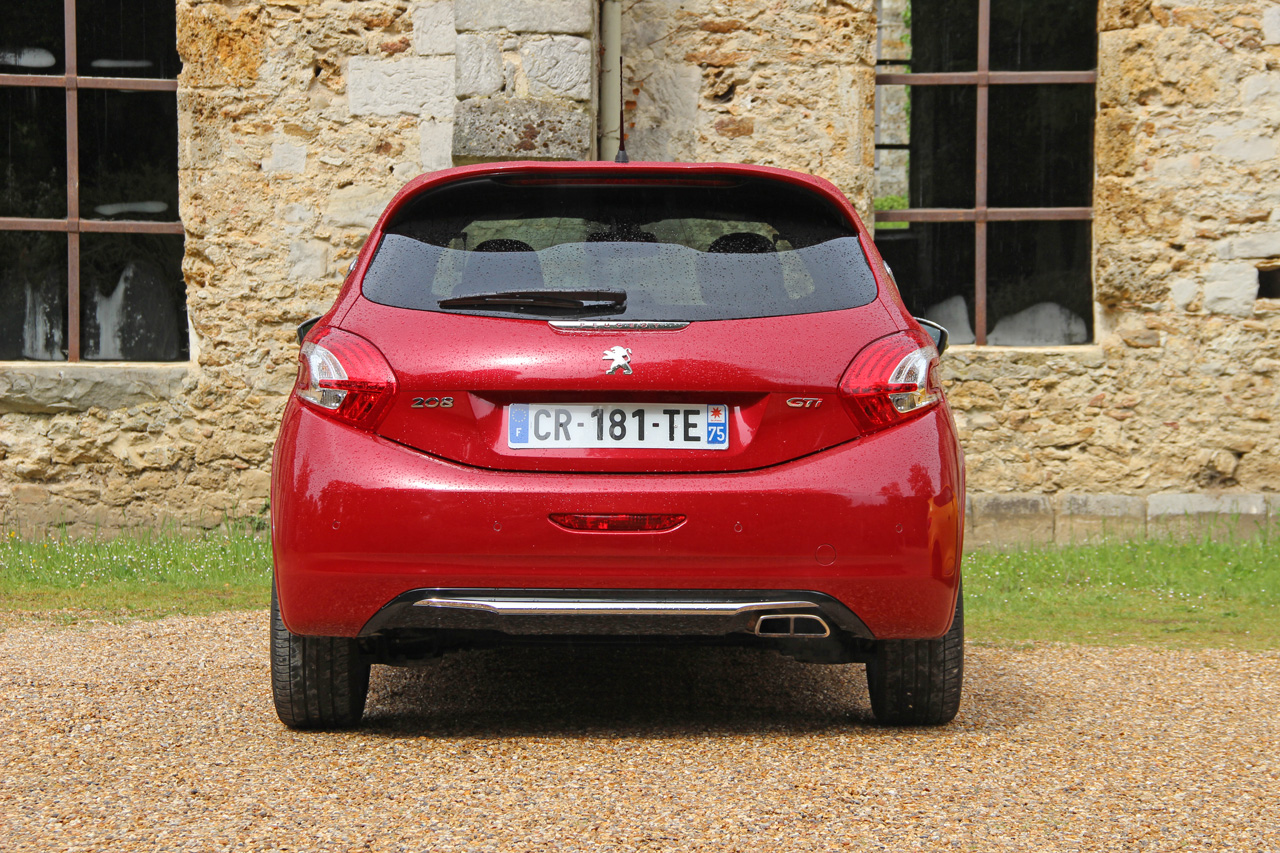 .: 208GTI Vs Clio4RS - Comparativa - 1