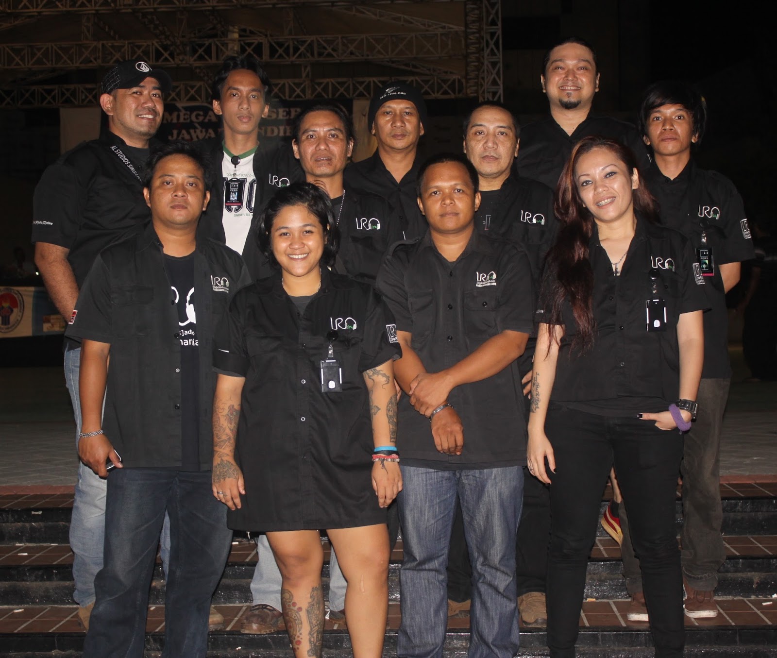 BLOG INDIE RADIO ONLINE [IRO] Indonesia www.indiemania.id: Base IRO