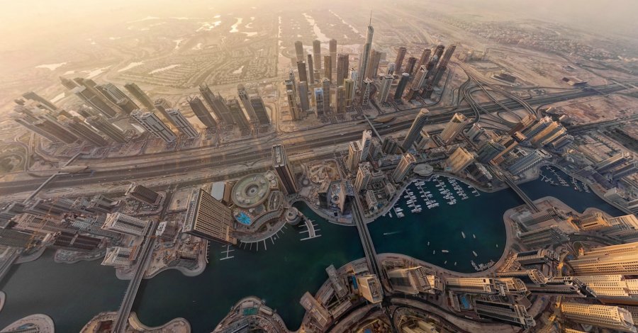 Take An Incredible Aerial Tour Of Dubai : An amazing 360° view [3D PHOTOS]
