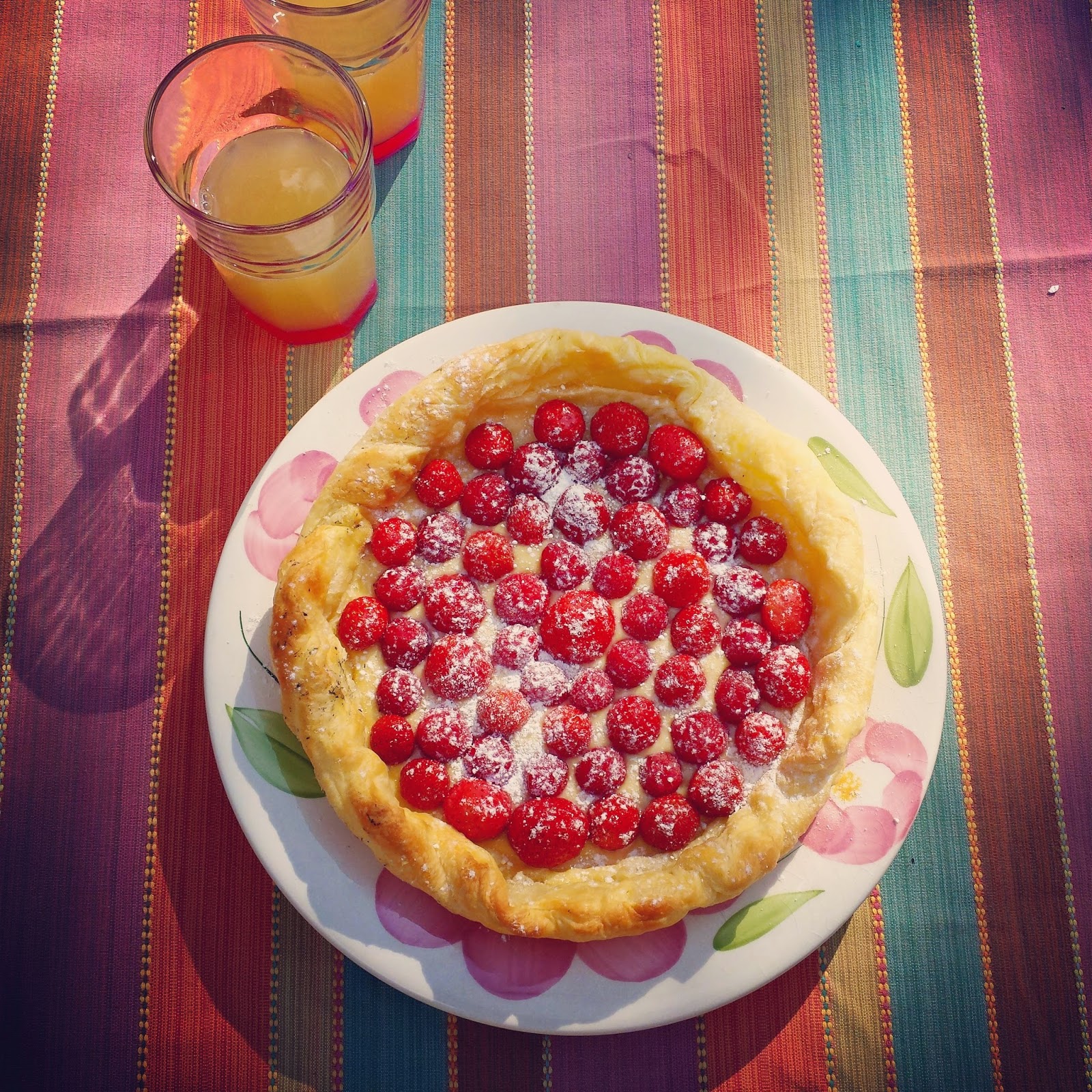 Tarte aux fraises, framboises et crème de citron