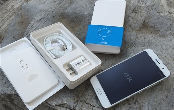 Lenovo ZUK Z1 : Power pack Phone at Killer Price - TECHPHLIE