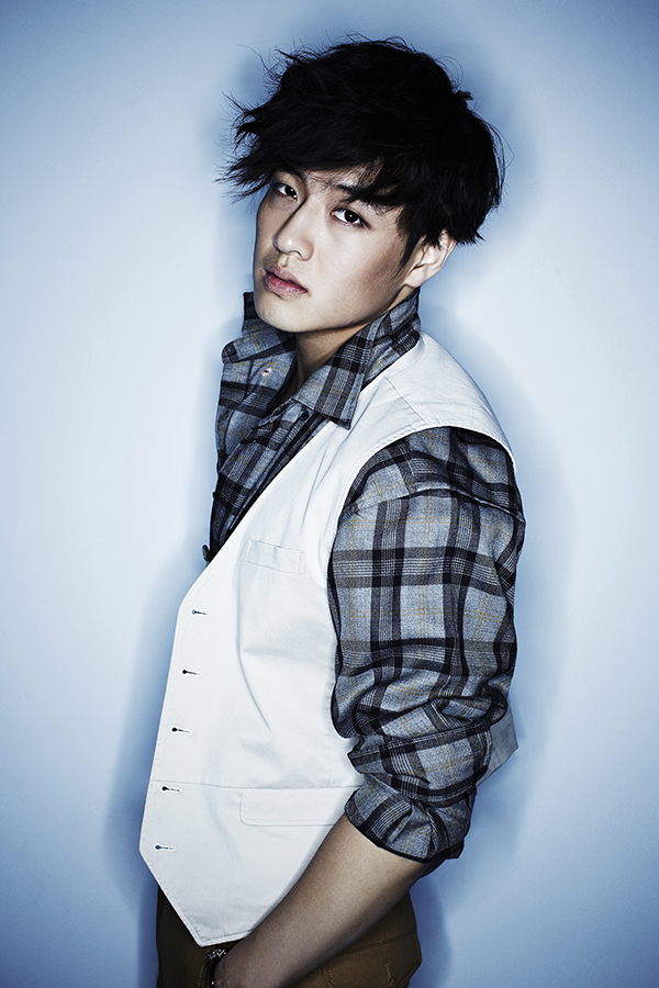 Monchan Worlds: [PROFILE + FAKTA] Kang Ha Neul