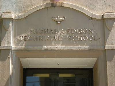 Bruce Lee In Focus: BRUCE LEE – CRONOLOGIA ILUSTRADA – Parte I