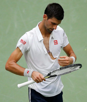 Novak Djokovic frustratedly ripped his shirt before losing a set in US ...