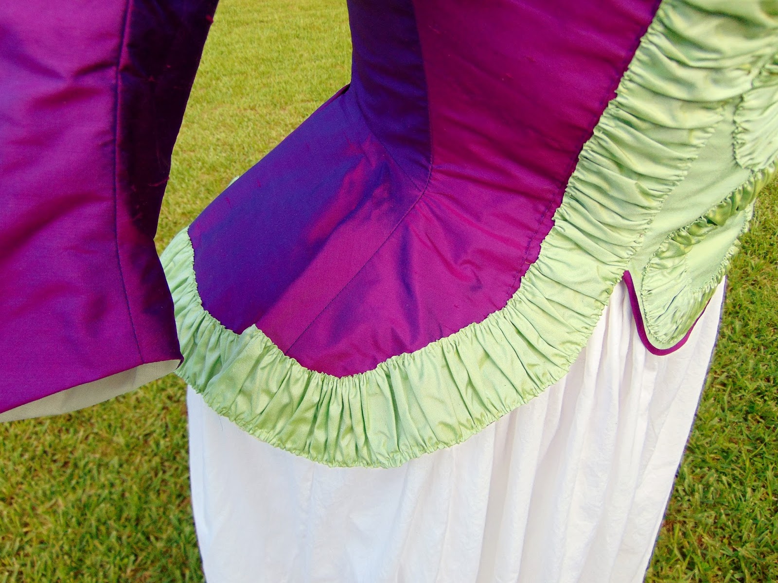 The Antique Sewist: Casaquin Jacket - Purple & Green Silk