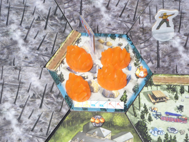 Everything Board Games Hotshots Review | Hotshots | BoardGameGeek