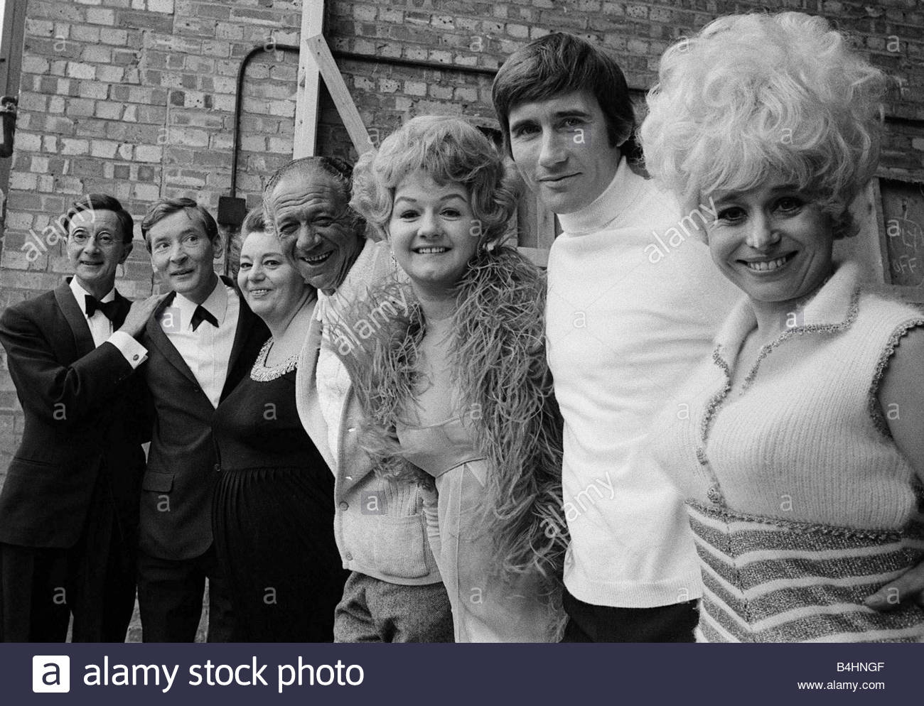 Carry On Blogging!: Barbara Carries On ... As Goldie Locks (or is it ...