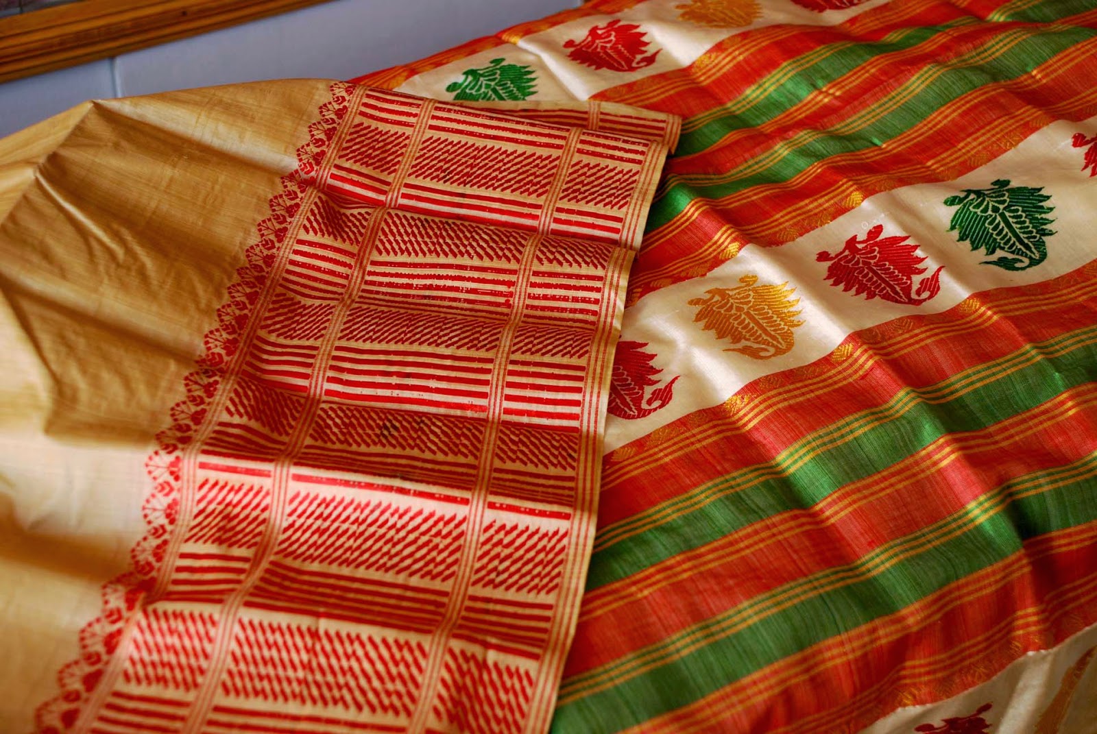 Odisha Handloom and Handicrafts: Beautiful Assam Silk and Saris Weaving