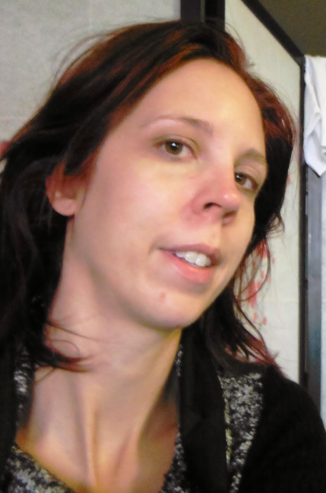 The Purple Scarf: Beauty: Almay's Subtle Pretty!