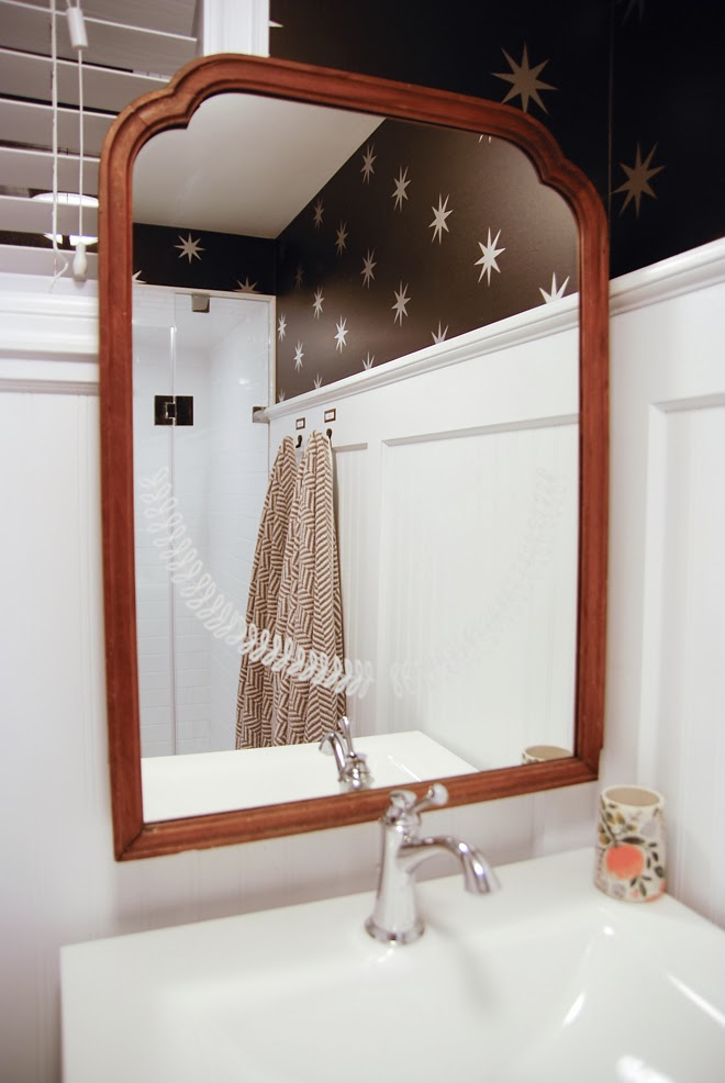 Holiday Decorating Using Chalk Ink - Rambling Renovators