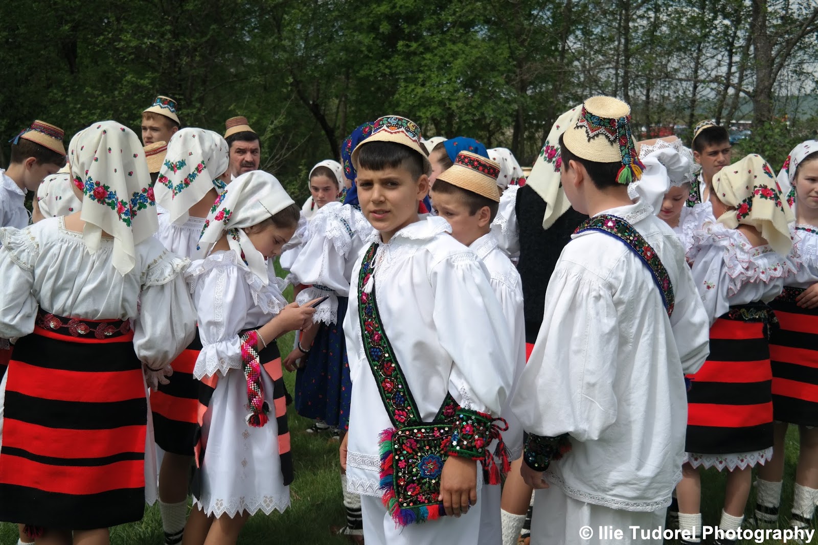 TUDOR PHOTO BLOG: Ia traditionala romaneasca din Maramures,Romania,Europa