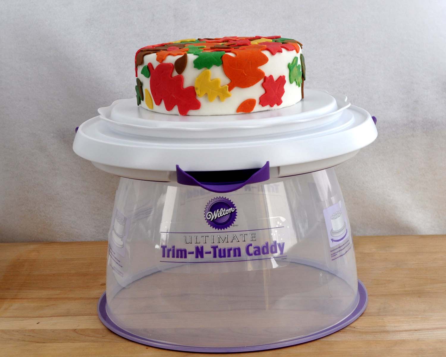 Beki Cook's Cake Blog: GIVEAWAY! Wilton Ultimate Trim-N-Turn Caddy (CLOSED)
