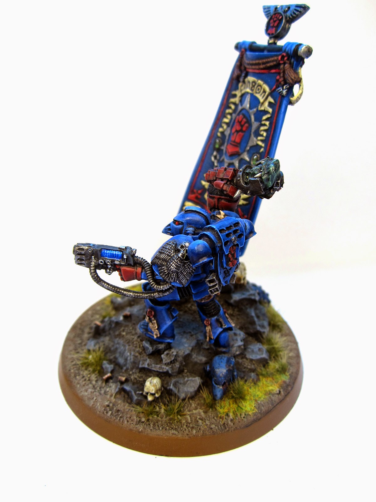 Dorn's Arrow: Crimson Fists - 25th Anniversary Captain - Finished!