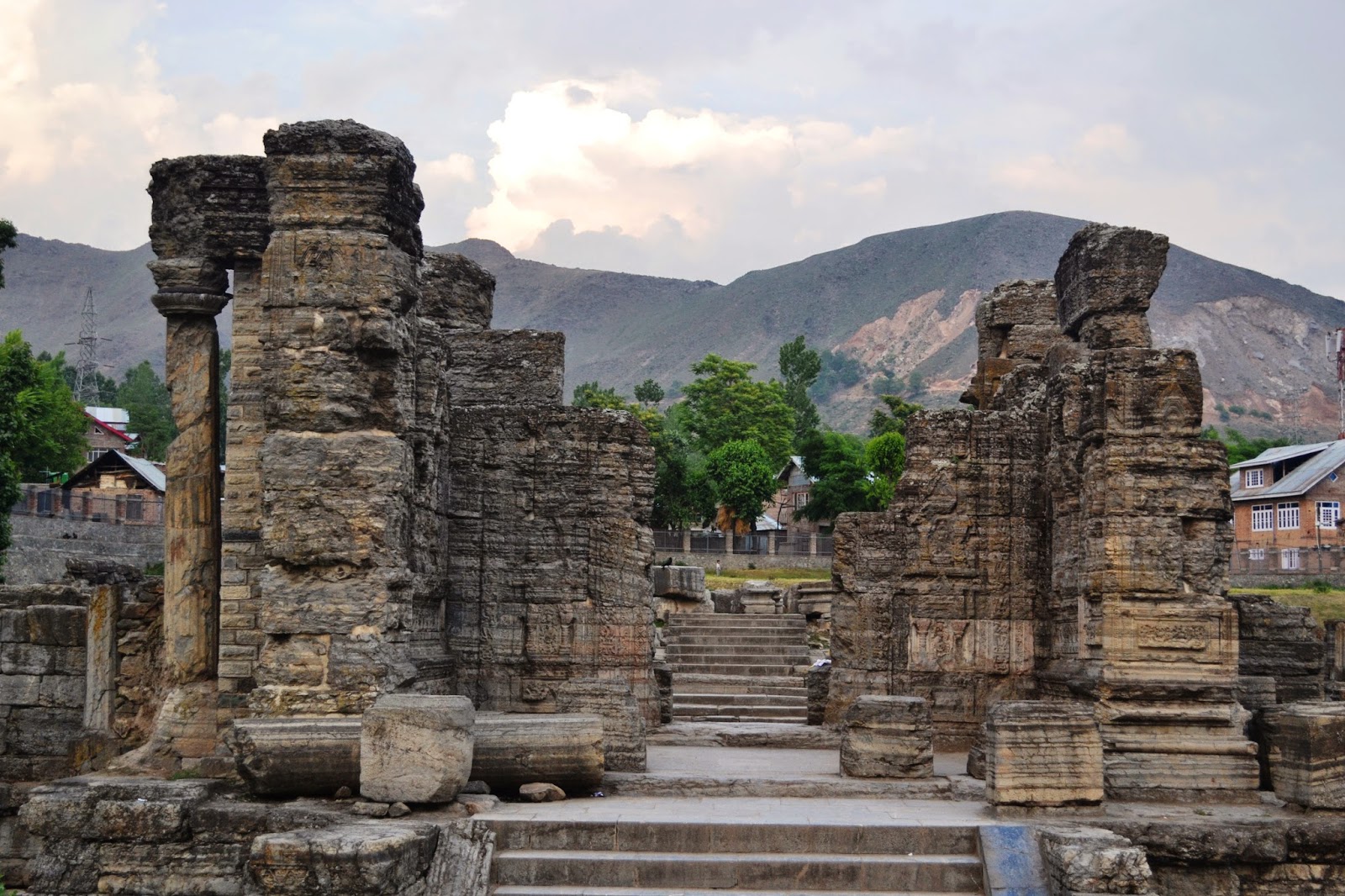 Backpack: Kashmir diary-Ruins of Avantipur, Avantiswamin temple