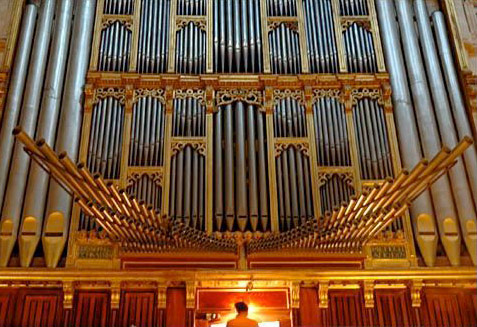 Música y Sociedad: Un instrumento con larga historia: el órgano.