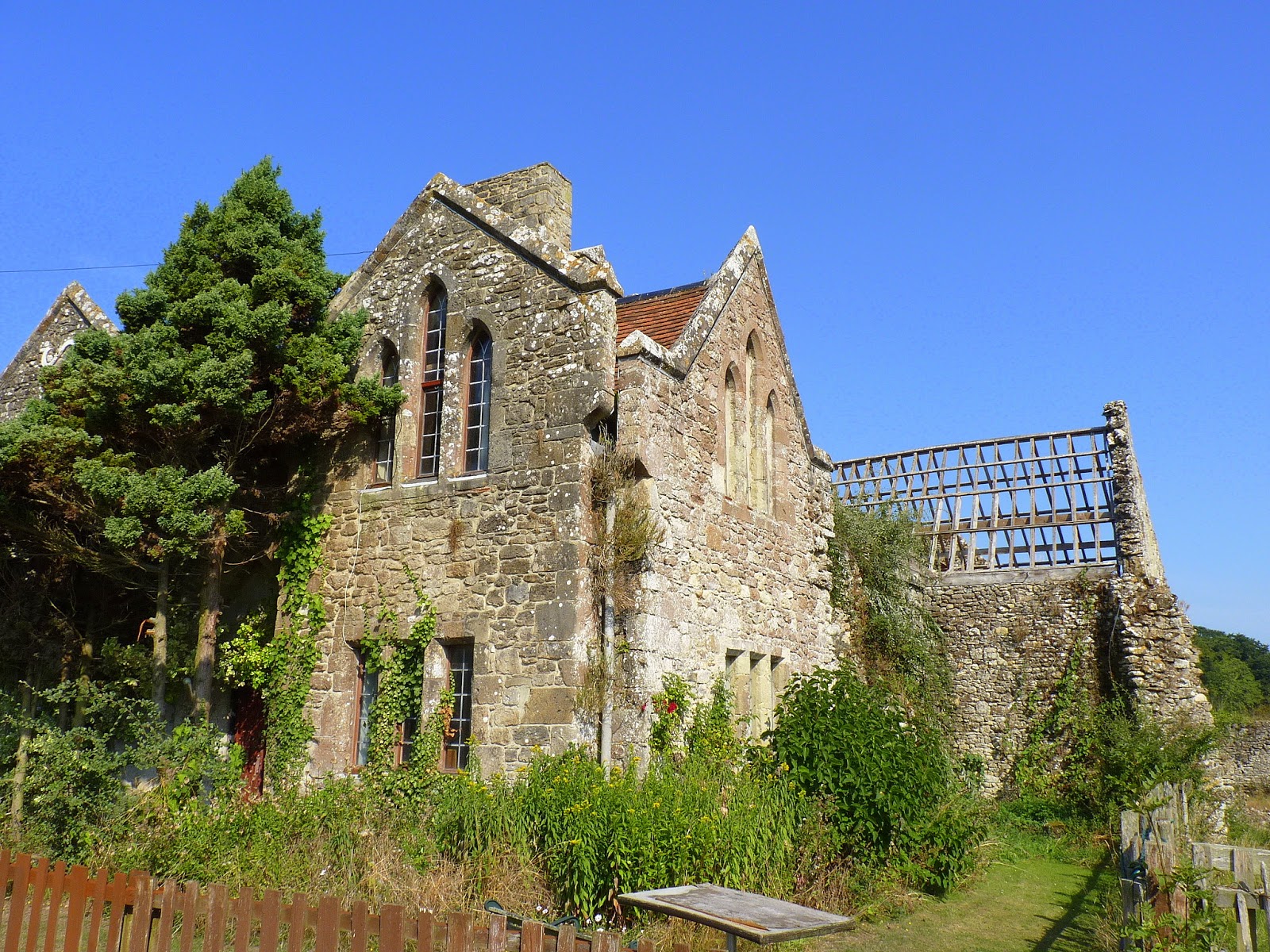 Birding For Pleasure: Quarr Abbey, Isle of Wight