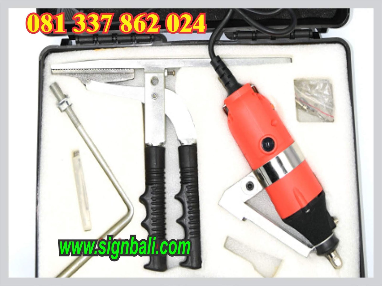 alat tekuk plat huruf timbul portable di bali - Sign bali