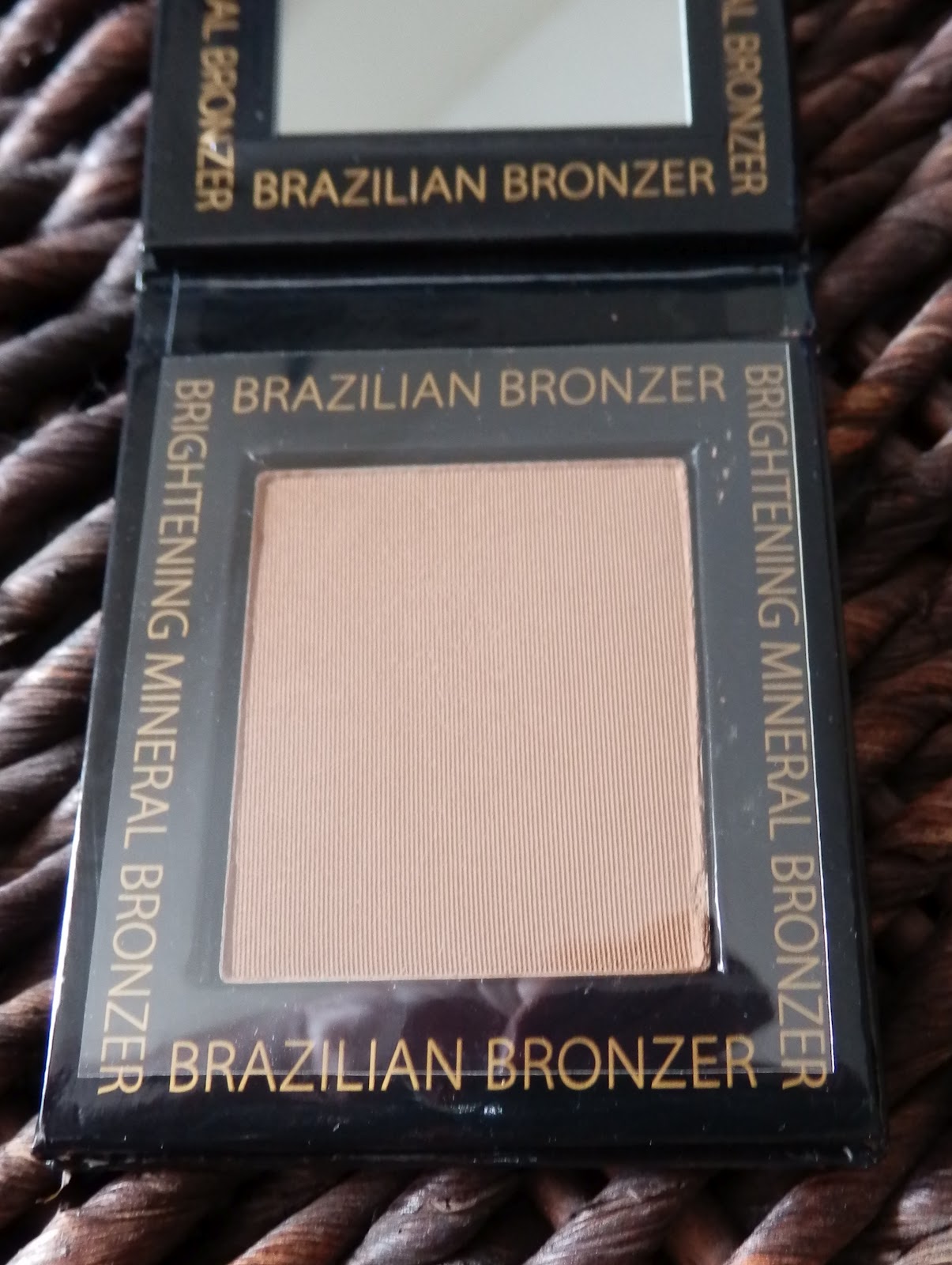 Crazed with Bronzer! - themakeupnut