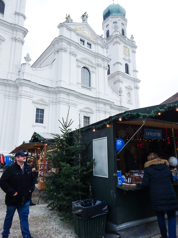 Ladee's Travels: Passau, Germany - Christmas Market (Part 4)