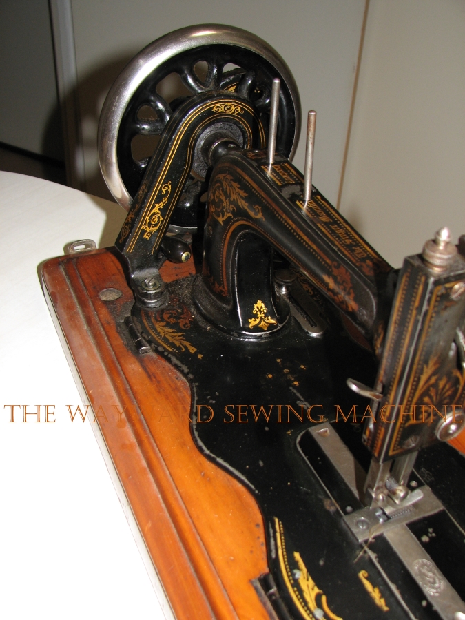 The Wayward Sewing Machine: Singer 12 Sewing Machine